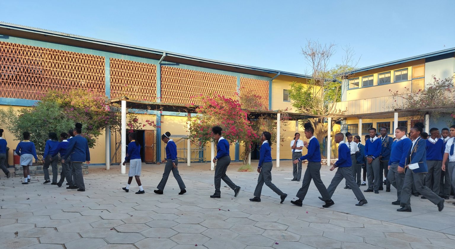 Der erste Schultag an der Karibib Private School (KPS) – Lehrerreise